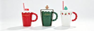 China 3D Cable Knit Embossed Christmas Ceramic Mugs with Snow Lid & Decorative Topper, 3-Color Holiday Set for sale