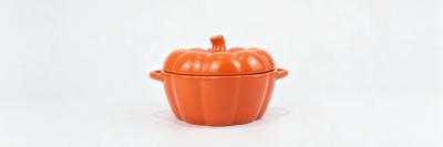China Pumpkin Shaped Ceramic Casserole Dish with Lid, Orange Fall Harvest Lidded Soup Bowl with Side Handles for Baking, Serving & Autumn Decor for sale