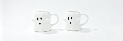 China 2 Pack 3D Ghost Shaped Halloween Ceramic Mugs, Cute White Ghost Sculpted Coffee Cups for Fall Decor & Holiday Gift for sale