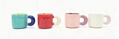 China 4 Pack Chunky Round Handle Two-Tone Bright Color Ceramic Mugs, Cute Bubble Handle Coffee Cup Set for sale