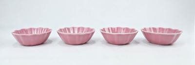 China Pink Scalloped Ceramic Bowls Set of 4, Flower‑Shaped Small Serving Bowls for sale