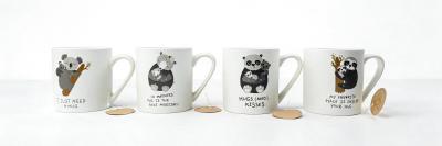 China 4‑Pack Animal Hug Ceramic Mugs, Sweet Family Quote Coffee Cup Set for sale