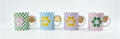 China Cute Checkerboard Smiley Flower Ceramic Mug Set, 4‑Pack Colorful Plaid Coffee Cups for sale