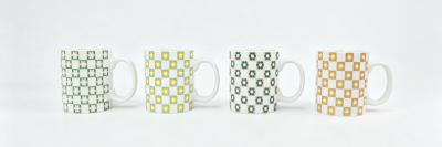 China Checkerboard Daisy Floral Ceramic Mug Set, 4‑Pack Colorful Plaid Flower Coffee Cups for sale