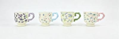 China Vintage Floral Ceramic Mug Set of 4, Twisted Handle Footed Coffee Cups for sale