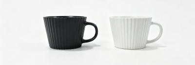 China Ribbed Ceramic Mug Set of 2, Black & White Fluted Wide‑Mouth Coffee Cups for sale