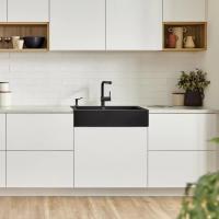 China Solid Wood Grey Modern Kitchen Cabinets, Waterproof Fireproof White Lacquer Kitchen Cabinets for sale