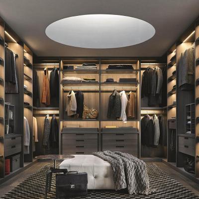 China Premium Black Wood Walk-In Closet Wardrobe with Full-Height Mirrored Doors - Luxury Bedroom Storage Cabinet System for sale
