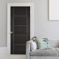China Interior Bedroom Wooden Doors Waterproof Polish Panel For Houses Villa Hotels for sale