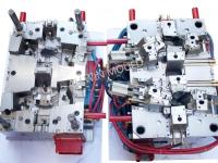 China Toyota Air Outlet Casing Automotive Injection Mold for sale