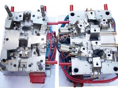 China Toyota Air Outlet Casing Automotive Injection Mold for sale