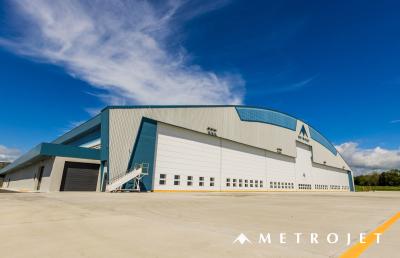 China Commercial Hangar Steel Structural Building for sale