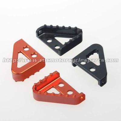 China CNC Machined Aluminum Motorcycle Brake Pedal Step Plate For Dirt Bike for sale