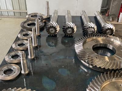 China Custom High Precision Spiral Bevel Gear Set Module 1-45 for Crusher Reducer Accessories for sale