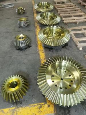 China Custom Large Module Straight Bevel Gear 200mm-1700mm Diameter HRC 58-62 for sale