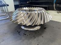 China High Precision Large Diameter Spiral Bevel Gear HRC 58-63 for Crusher Reducer for sale