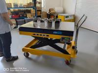 China 2000kg Capacity Hydraulic Weighing Platform with 1500 x 1200mm Table Lifter Scale for Industrial Lift Table for sale