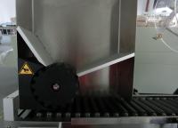 China 700W Automatic Horizontal Vial Labeling Machine Sticker Applicator Machine YM215 for sale