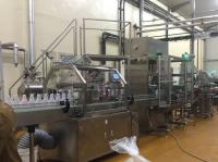 China Ethyl Alcohol Juice Aseptic Liquid Filling Machine 30ml 50ml 100ml for sale