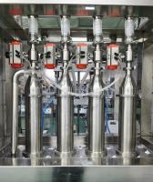 China Four Nozzles Hot Sauce Filling Machine Servo Filler For Honey Bottling for sale
