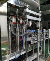 China Piston 3L Automatic Bottle Filling Machine For Laundry Detergent Scouring Agent for sale