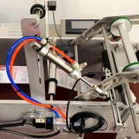 China Desktop Semi Automatic Label Applicator Water Liquid Solid Bottle Labeling Machine Can Be Paired With Date And Batch Coder for sale