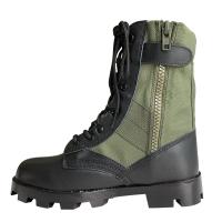 China Spring Season Camping Hiking Shoes for Men's Outdoor Activities in Black Leather for sale