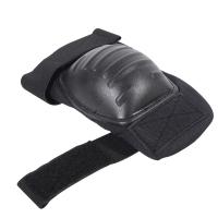 China Adult Outdoor Training Cycling Knee Pads with Thick Hard Shell and Custom EVA Foam for sale