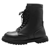 China Outdoor Activities Made Comfortable with Men's Oil Resistant Black Leather Boots for sale