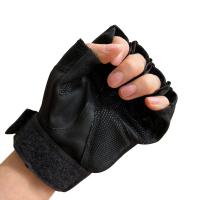 China Applicable Scene Sports Waterproof Half-Finger Hand Protection for Outdoor Activities for sale