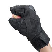 China Enhance Your Outdoor Experience with Waterproof Half-Finger Hand Protection in Black for sale