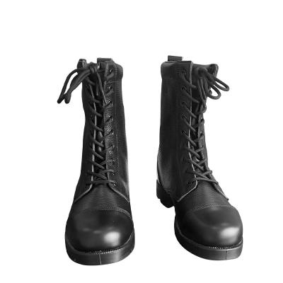 China 38-47 Size Outdoor Training Sports Leather Boots For Hiking Camping Comfortable and Sturdy for sale