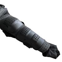 China Off-Road Cross-Country Protection Black Motorcycle Suit with M Size and Other Protectors for sale