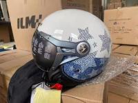 China ABS White Motorbike Helmet for Riding with/without LED Long-Lasting Performance for sale