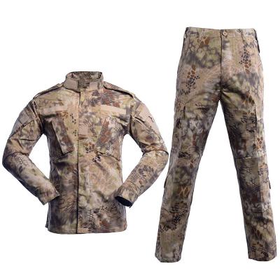 China Multi-Color Outdoor Sports Uniform Rip-Stop Clothes Perfect for All Outdoor Activities for sale