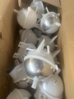 China Original Factory OEM CNH15-8B080-AB Auxiliary Water Tank for Ford Transit with 12 Months Warranty for sale