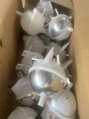 China Original Factory OEM CNH15-8B080-AB Auxiliary Water Tank for Ford Transit with 12 Months Warranty for sale