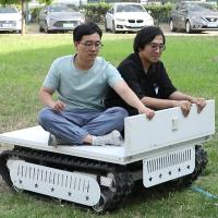 China FOLO 500 Powered Stair Climbing Track Cargo Disabled Trolley for Stairs Crawler Climber Heavy Loads Trolley for sale