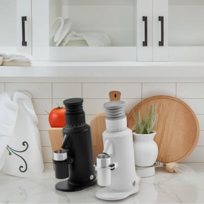 China Custom Voltage Espresso Grinding Machine With 10 - 15kg/h Speed for sale
