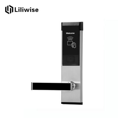 China Intelligent Electronic Hotel RFID Door Lock System with Zinc Alloy Construction and Low Power Design for sale