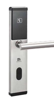 China ANSI RFID Hotel Door Lock P13 with WiFi Management - 35-80mm Door Thickness, 10,000 Operations Battery Life for sale