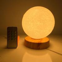 China Dimmable Daylight Therapy Lamp with 2700K-6000K Color Temperature and Remote Control Moon Shaped Light for sale