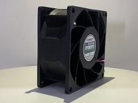 China Home Appliances 12V DC Axial Cooling Fan 80x80x38mm With DC Brushless Motor for sale