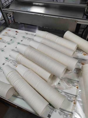 China 9-12oz Eco Friendly Disposable Paper Cups with Lids for Coffee Tea Drinks for sale