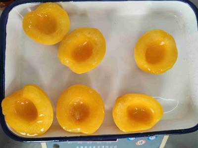 China Canned Yellow Peach 400g Can Sweet Preserved Fruit 2 Year Shelf Life Room Temperature Storage for sale