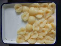 China Canned Bartlett Pear Halves in Light Syrup - 14-20% Brix, 2-3 Year Shelf Life, Non-GMO & Kosher Certified for sale