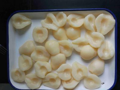 China Canned Pear Halves in Syrup with Citric Acid 14-17% Brix Non-GMO 100% Fresh Bartlett Pears for sale