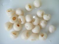 China Canned Lychee in Syrup 0.20-0.50% Acid 15 Oz with 2-3 Year Shelf Life for sale