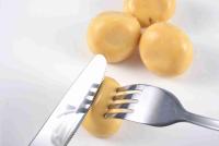 China Whole Canned Mushrooms in Brine 425g x 12 Tins with 230g Drained Weight - NEWMAN Brand & OEM Options for sale