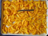 China Canned Yellow Peach Slices in Light Syrup - 400g to 4250g Net Weight Options for Bulk Export for sale